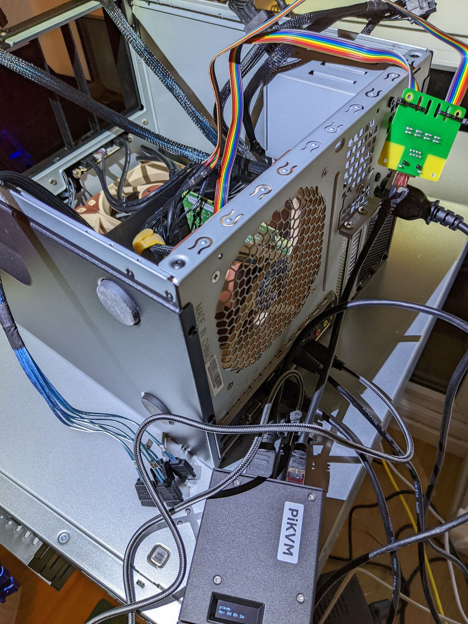 PiKVM review - How to Control Your PC or Laptop remotely