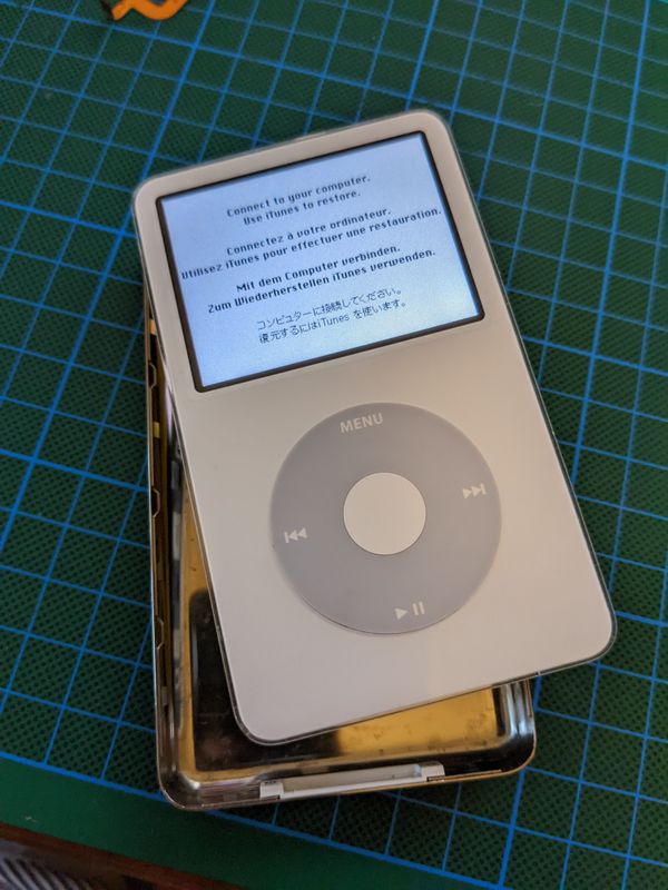 Modding an iPod Classic - 1 TB and bigger battery